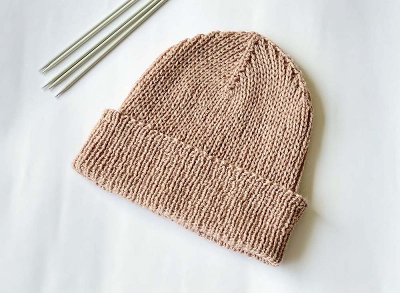 Kā adīt cepuri bez bumbuļa – pamācība – Kremi